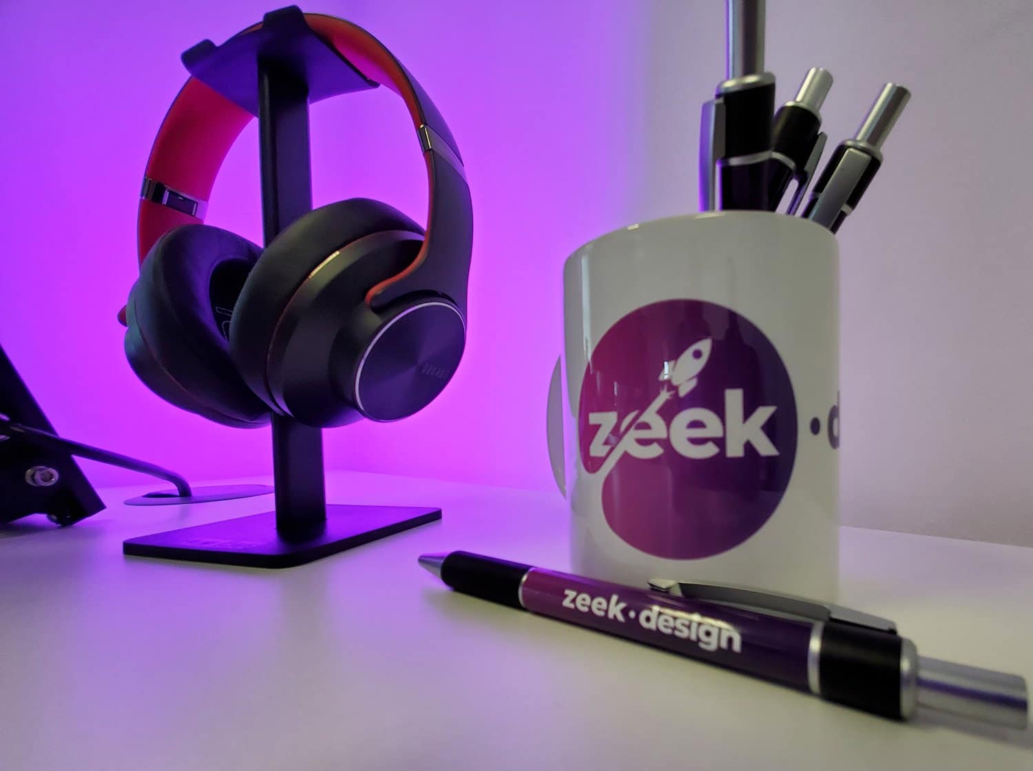 About Us - Zeek • Design