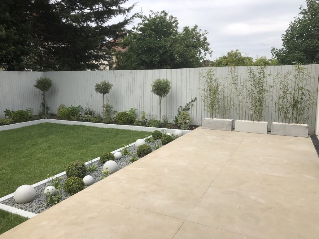 Contemporary Back Garden in Wembley - Designs 4 Gardens