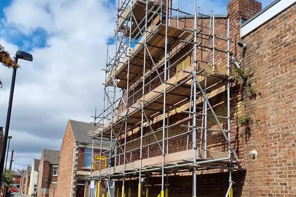 Newcastle's Expert Scaffolder: Providing Safe and Reliable Services ...