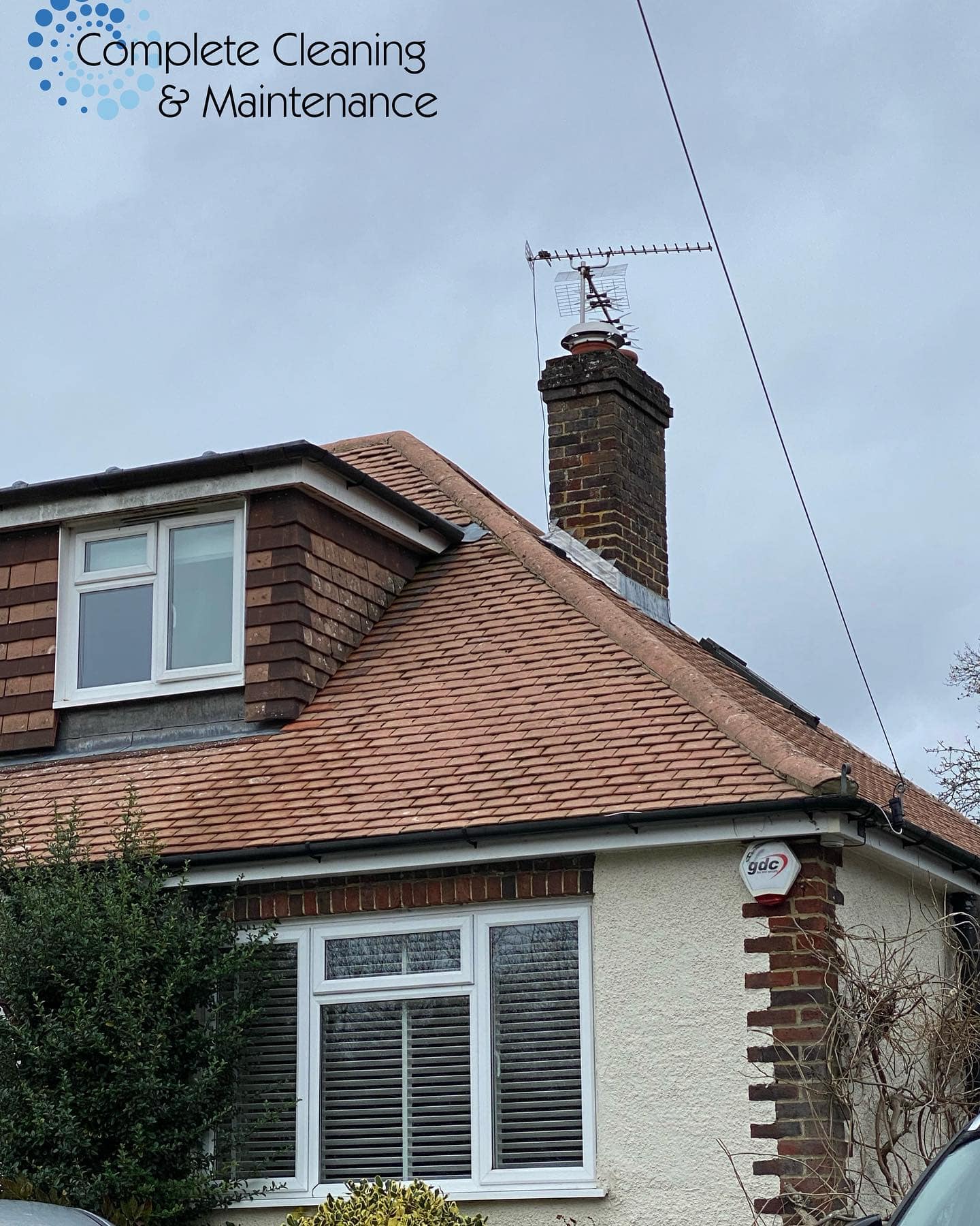 Comprehensive Guide to Roof Cleaning in Surrey - Complete External Cleaning